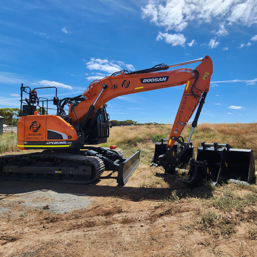 Excavator 23t Compact Radius Hire | ROBAR Rentals